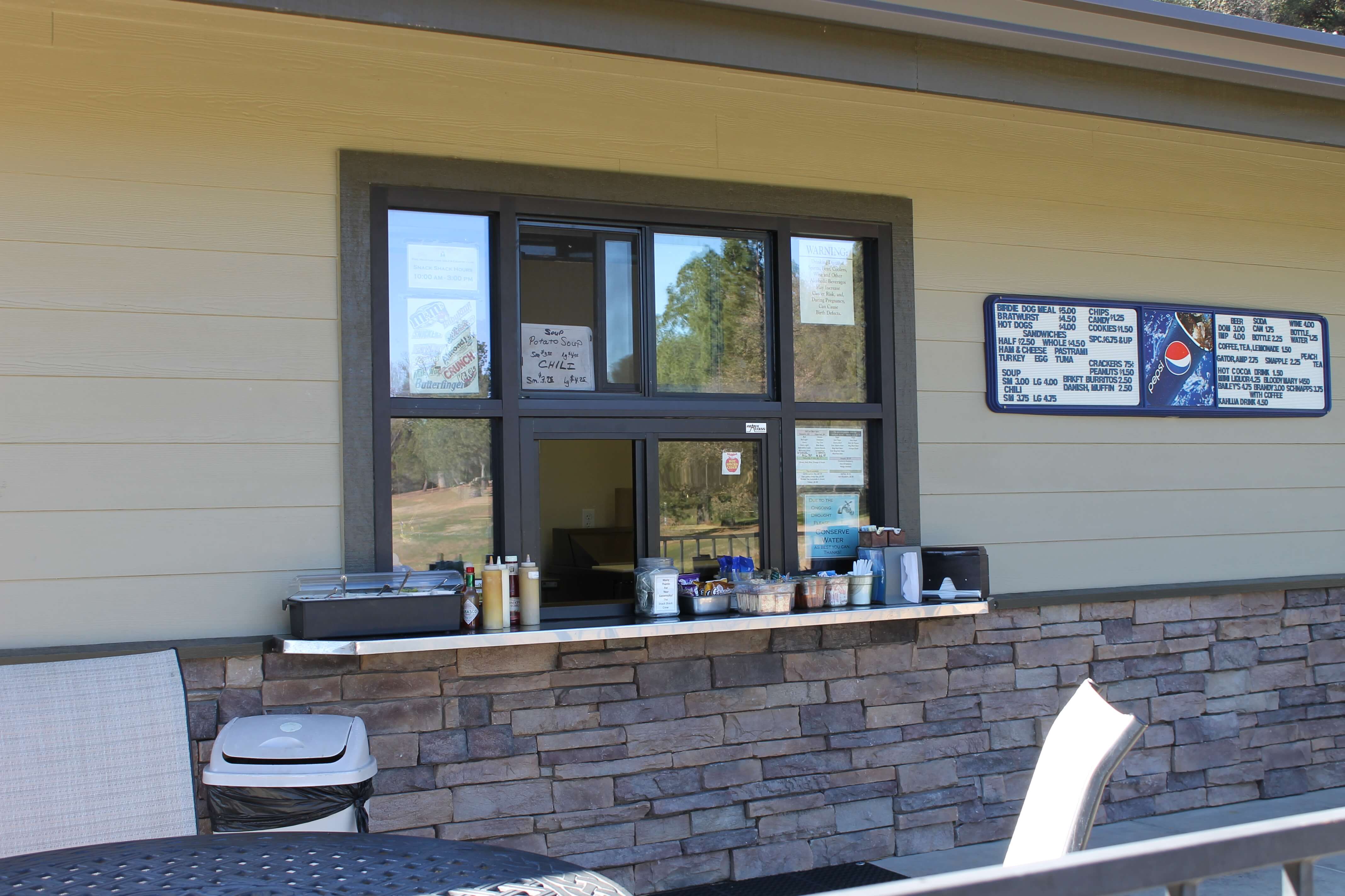Golf Snack Shop – Pine Mountain Lake